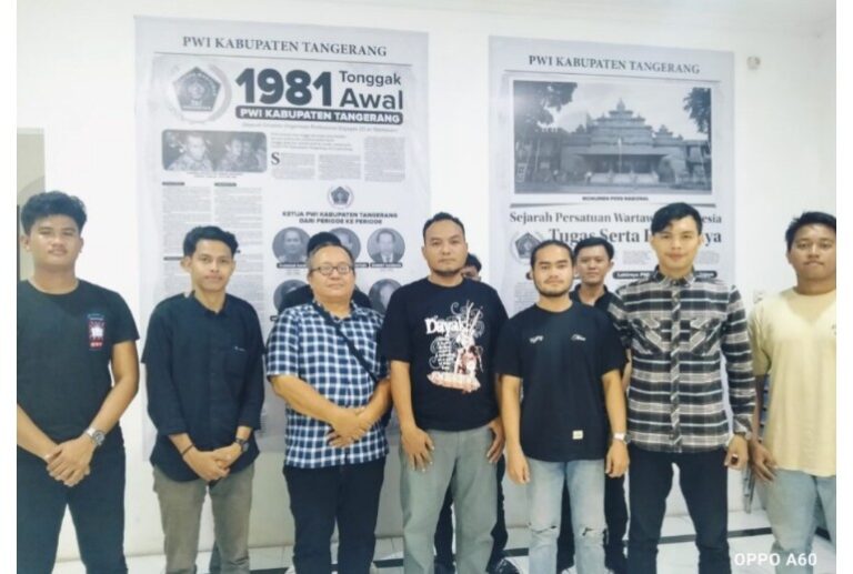 Mahasiswa Bakar Spanduk HPN2025 Minta Maaf Ke PWI Kabupaten Tangerang ...